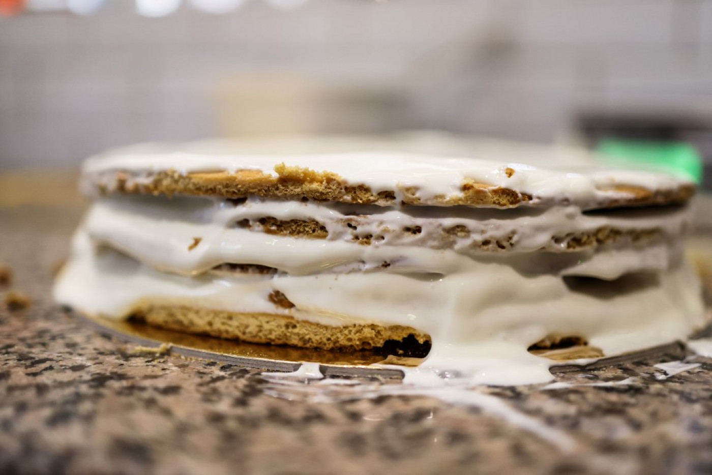 Honey, the Superfood of the Entire Planet, is Hidden in the Rustic ...