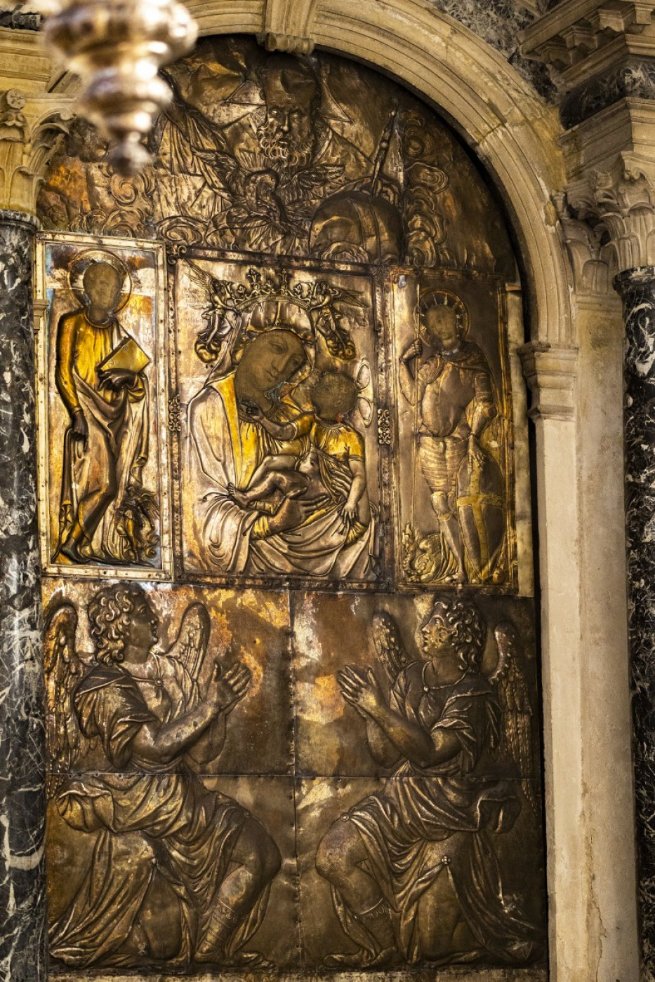 Body of the Saint Who Held the Child Jesus in his Arms Is Found in ...